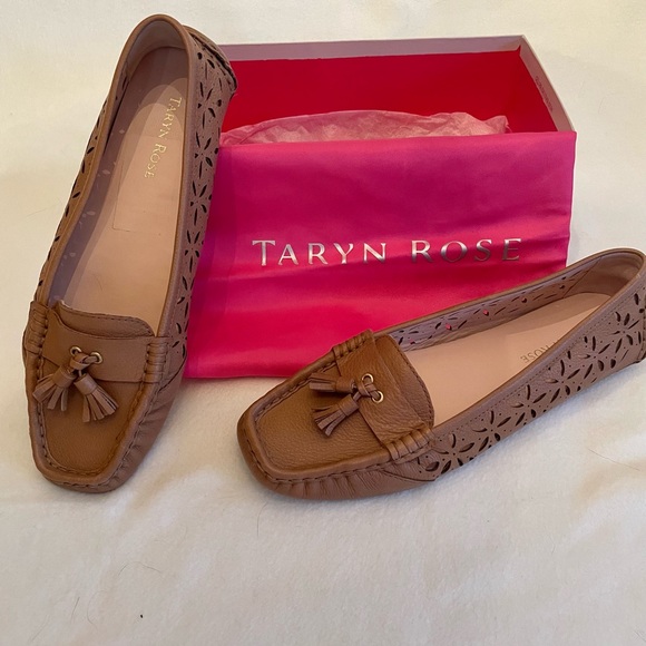 Taryn Rose | Shoes | Nwt Taryn Rose Leather Flats | Poshmark